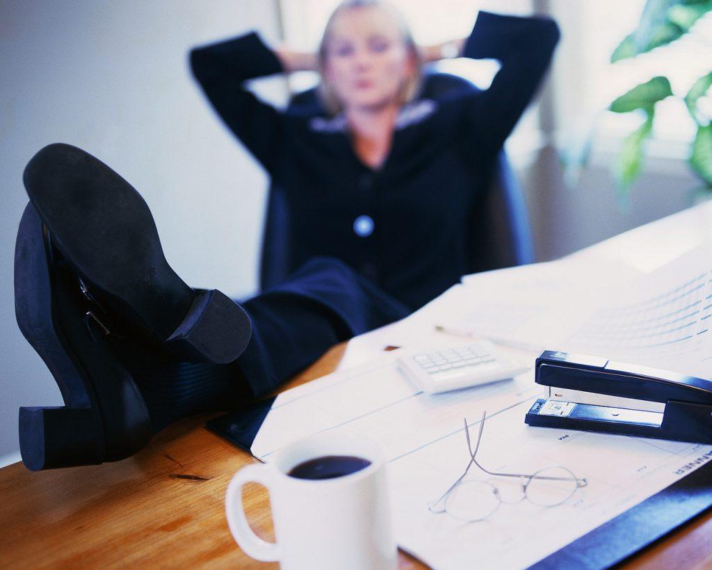 Eight Difficult Behaviours in Team Meetings - and How to Deal With Them ...